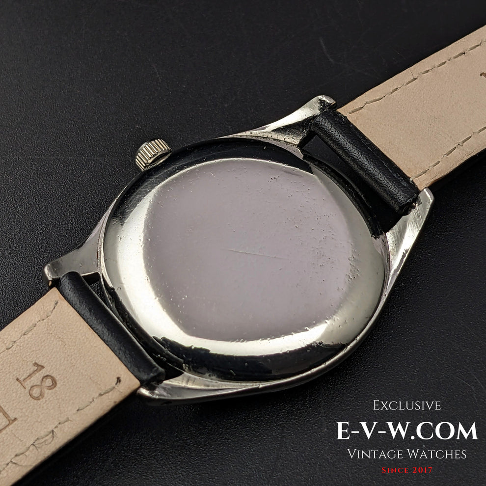 77 Years Old Vintage Omega Sector Jumbo Oversize 38mm Ref. 2506 1 / Ca ...